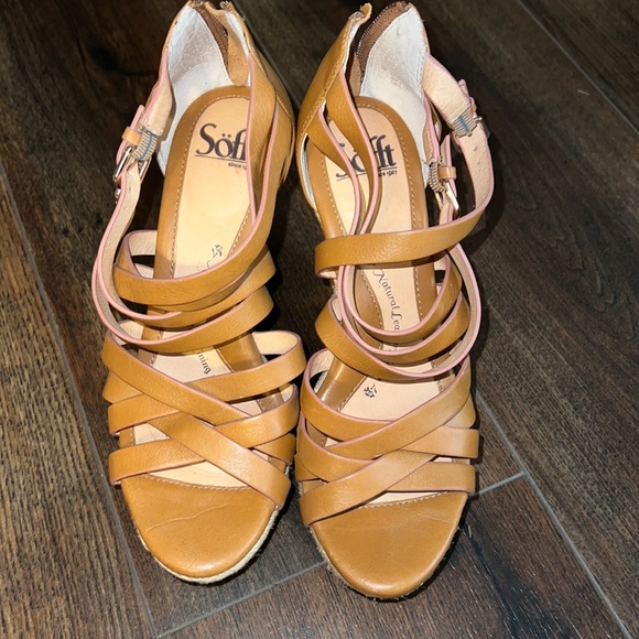 Sofft | Shoes | Sofft Platform Wedge Sandals | Poshmark